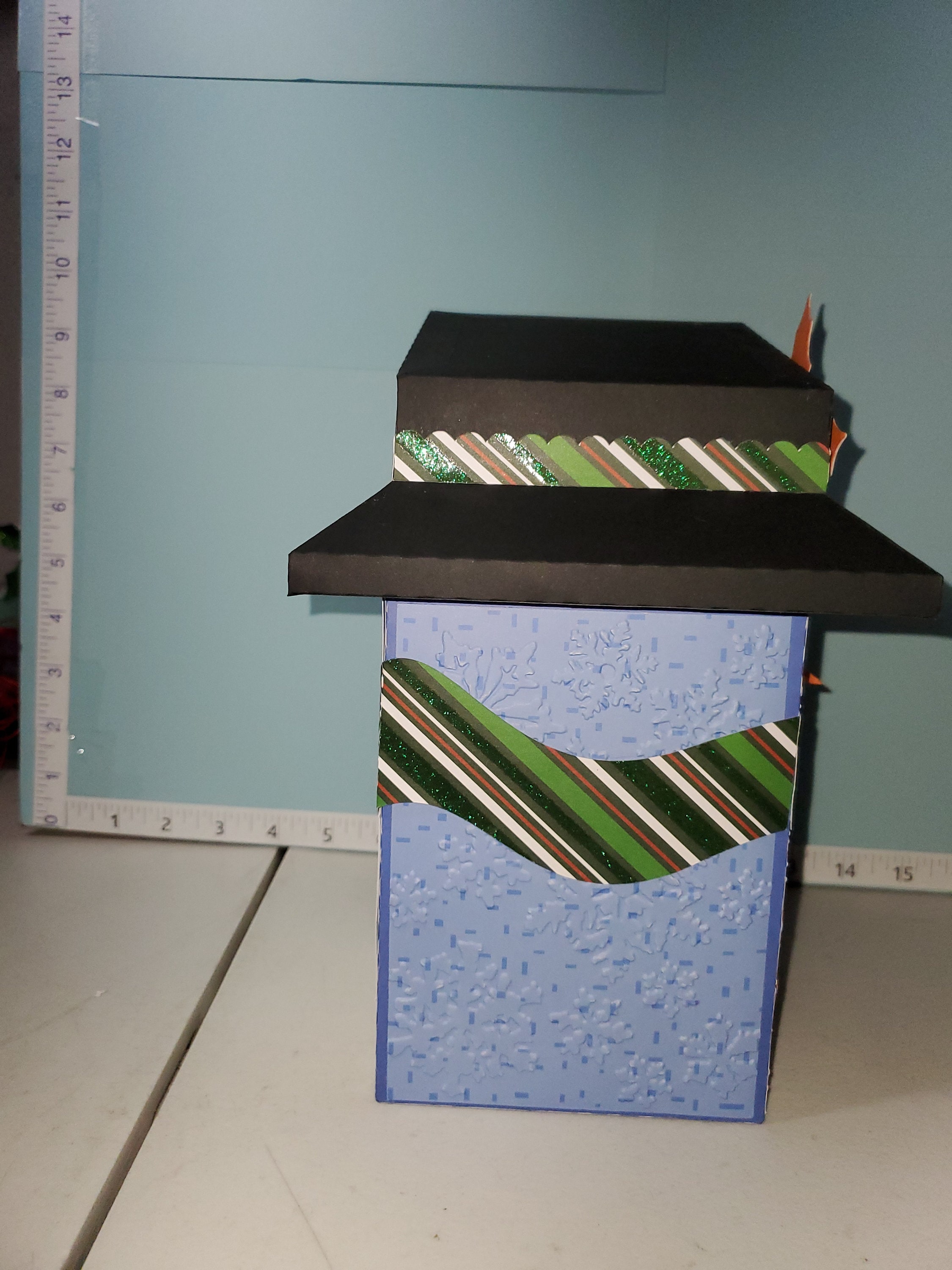 Gift Box Christmas Snowman - Etsy