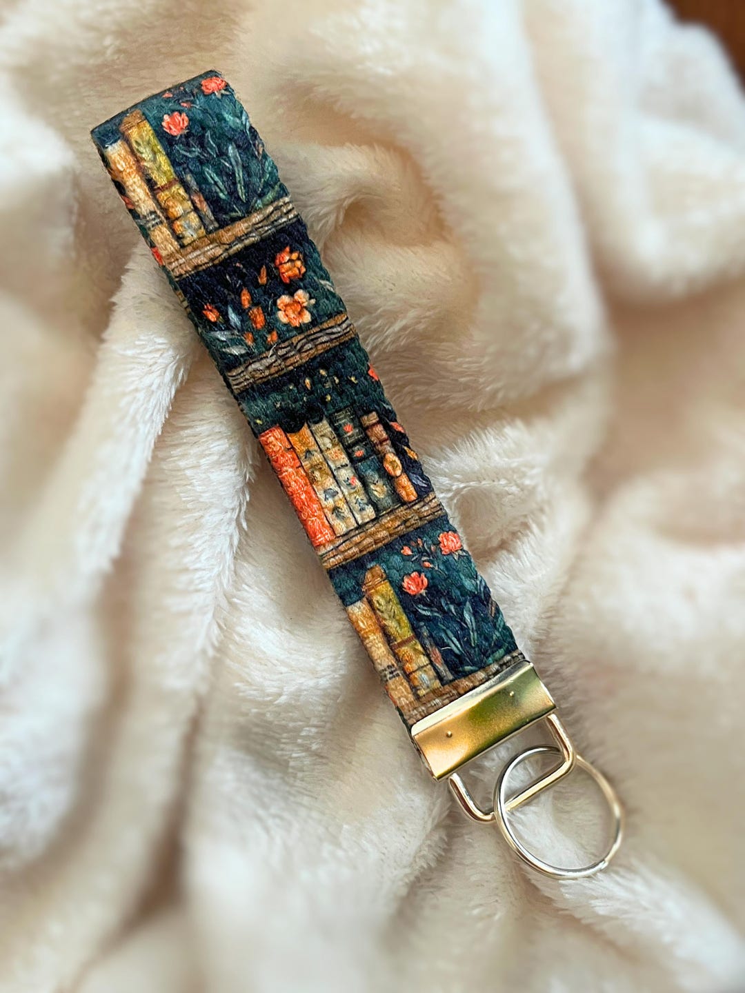 Keychain Wristlet for Book Lovers - Cute & Practical Gift for Readers ...