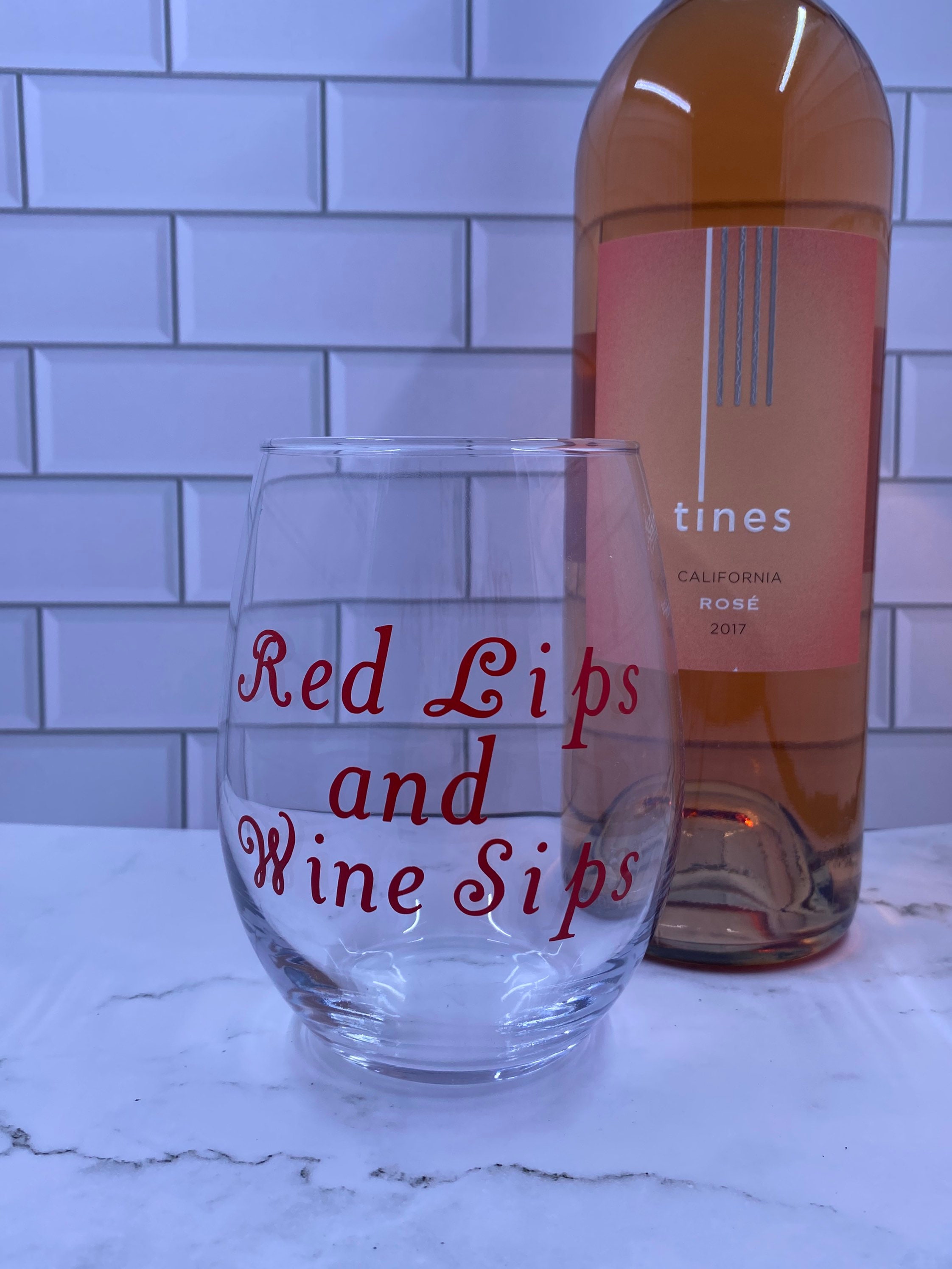 Wine Glass- Red Lips and Wine Sips - Etsy