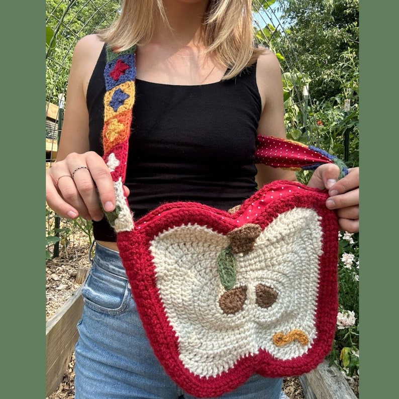 Crochet Apple Bag Pattern PDF Only- Crochet Bag Worm and Leaf, Fruit ...