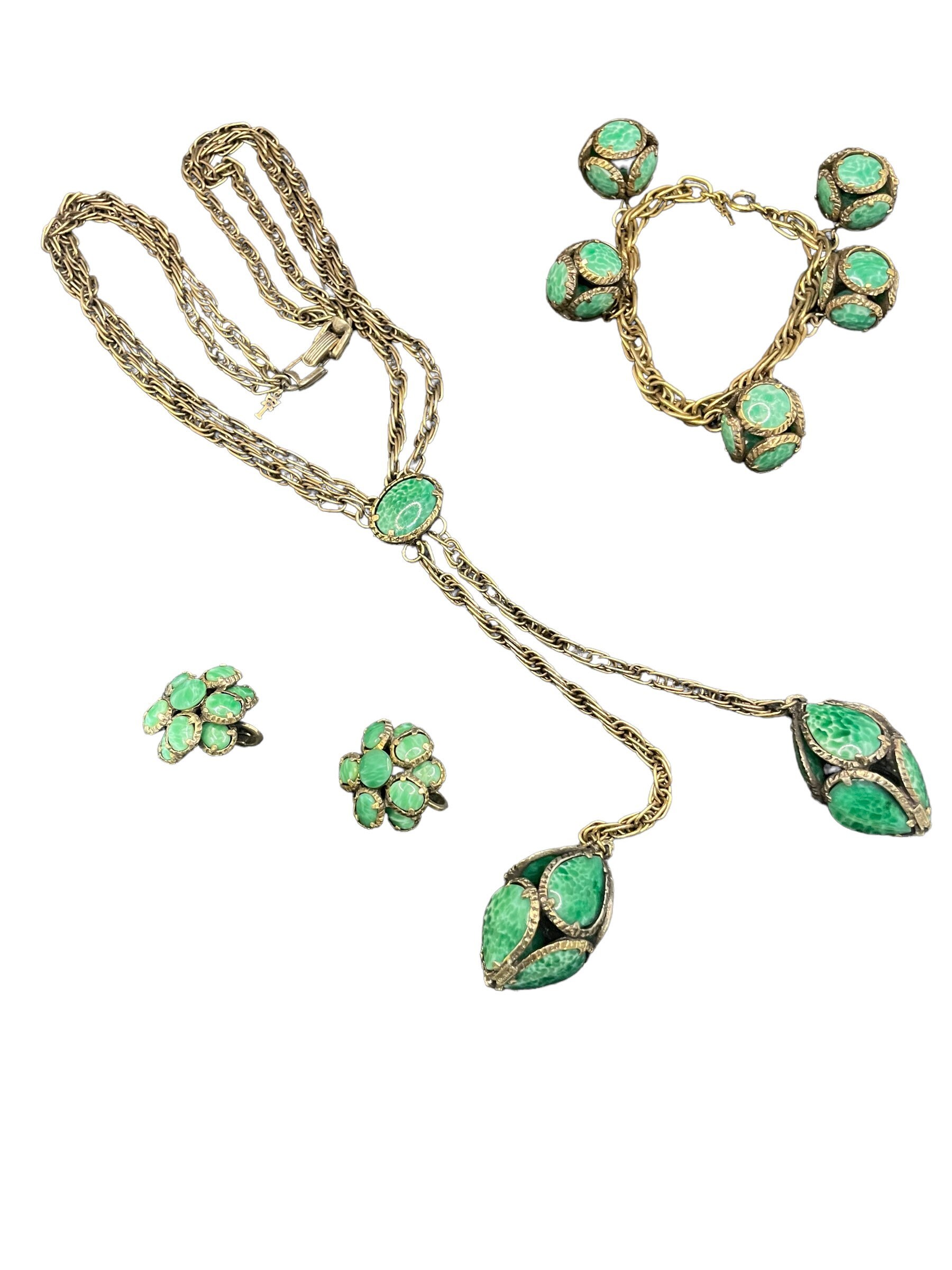 Vintage Green Trifari Renaissance Necklace,bracelet and Matching ...