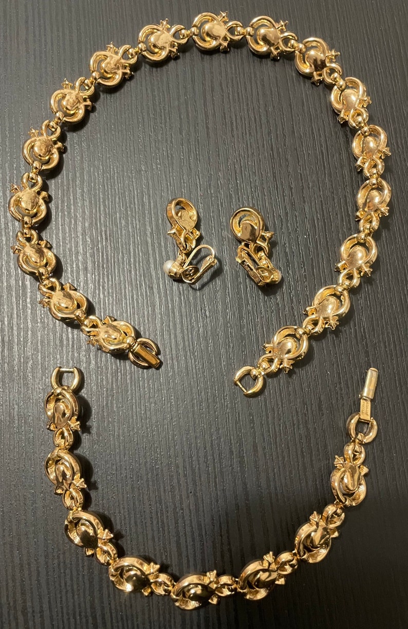 Vintage Crown Trifari Alfred Philippe Gold Tone Chocker Matching ...