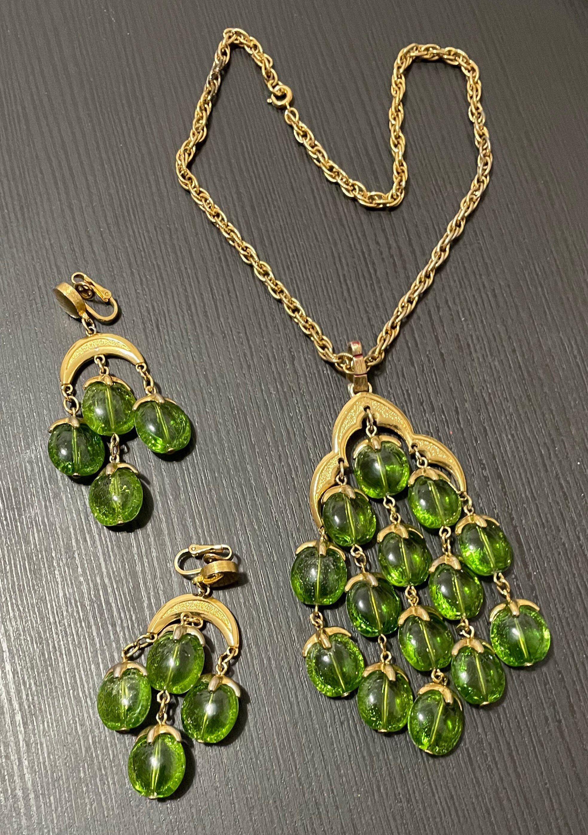 Vintage Trifari Jade Lucite Waterfall Necklace and Matching Earrings - Etsy
