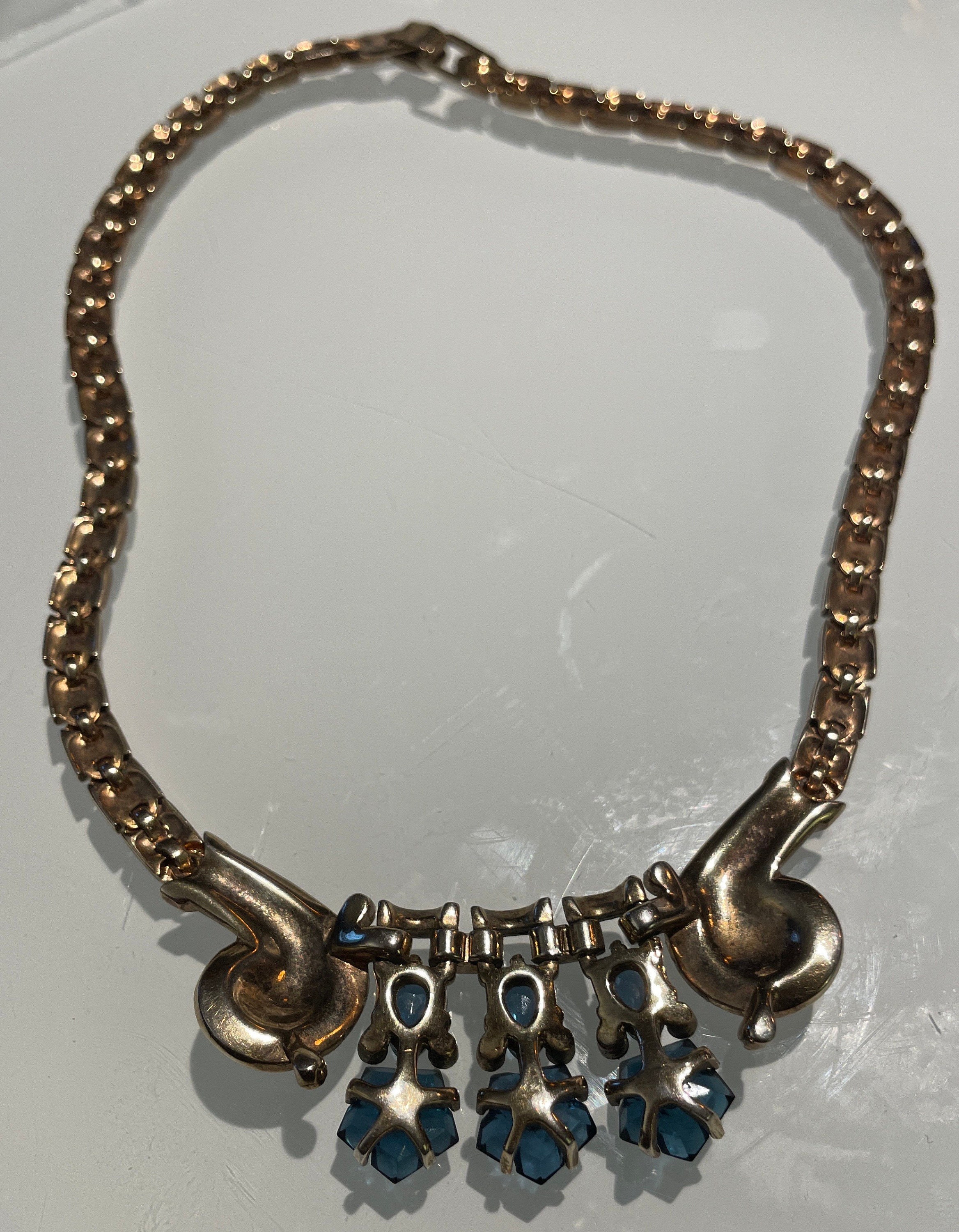 Vintage Trifari Gold Tone Glass Flower Necklace - Etsy