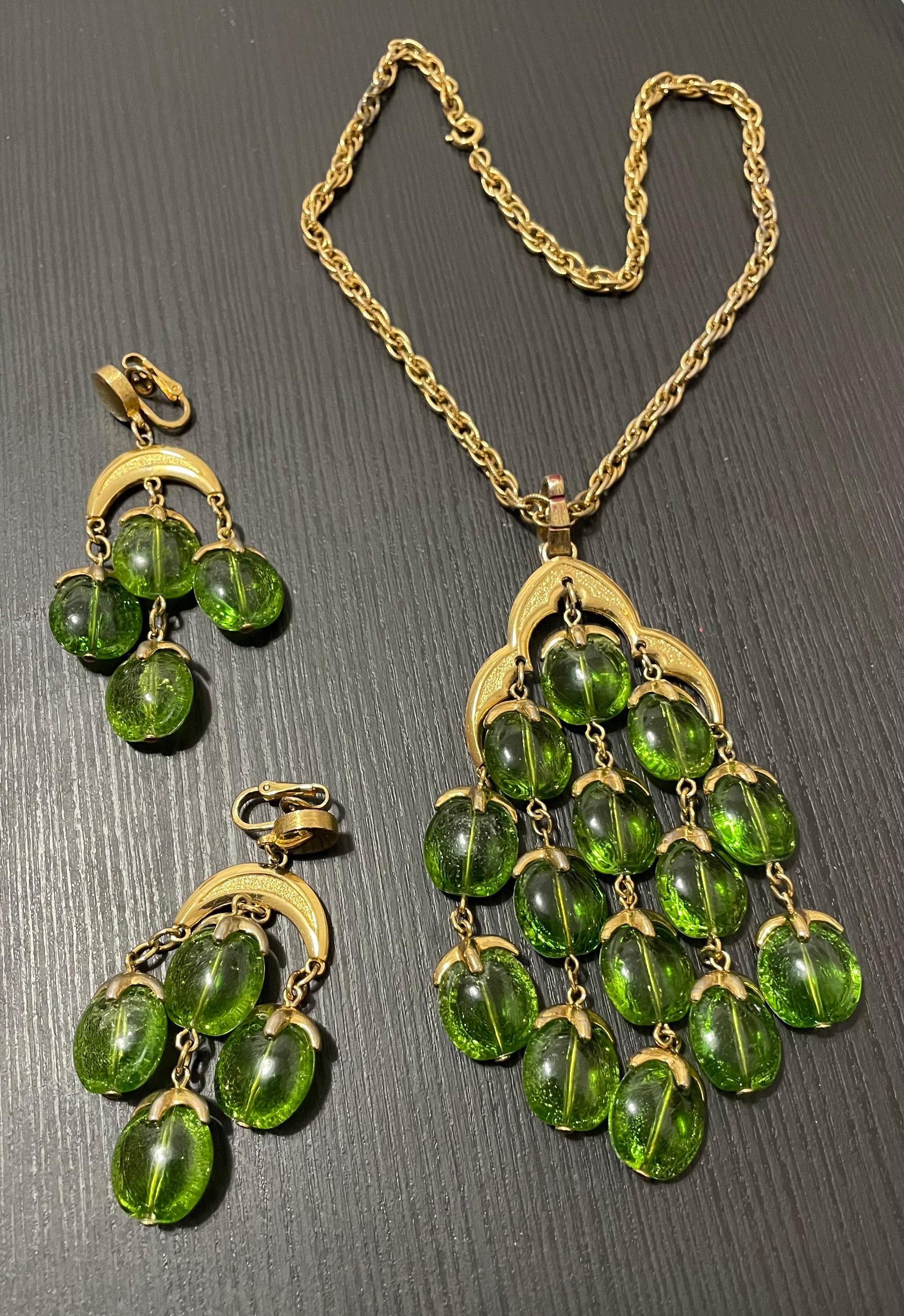 Vintage Trifari Jade Lucite Waterfall Necklace and Matching Earrings - Etsy