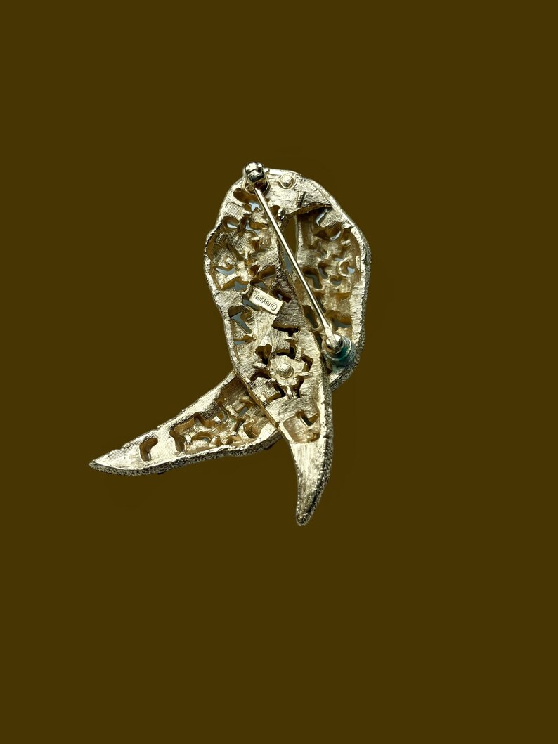 Rare Vintage Crown Trifari Gold Tone Brooch Pin Etsy
