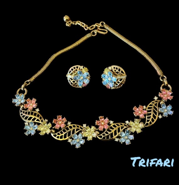 Trifari Philippe Fragonard Tricolour Pastel Fruit Sal… - Gem