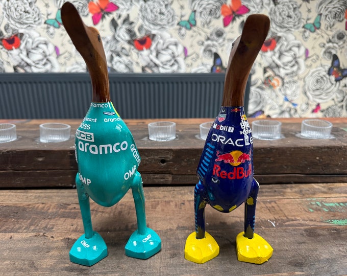 K06: Red Bull F1 Racecar Wiring Plug Keyring Keychain Keyfob Formula 1 ...