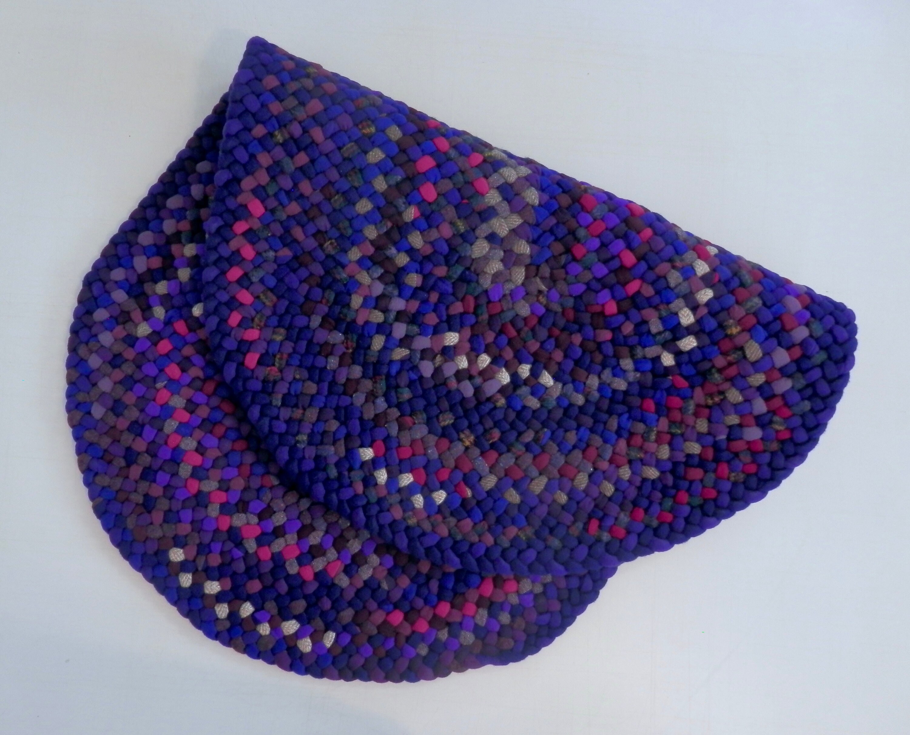 Braided Rug, Hand Braided, Wool Fabric, Oval Shape, 26.5 X 43 In ...