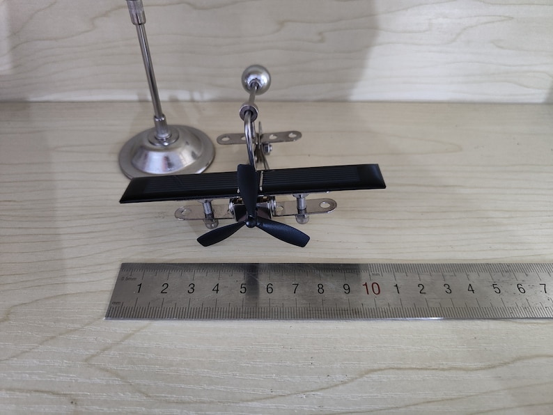 Solar Plane Kinetic Balance Toy: Metal Mechanical Art Desktop Decor ...