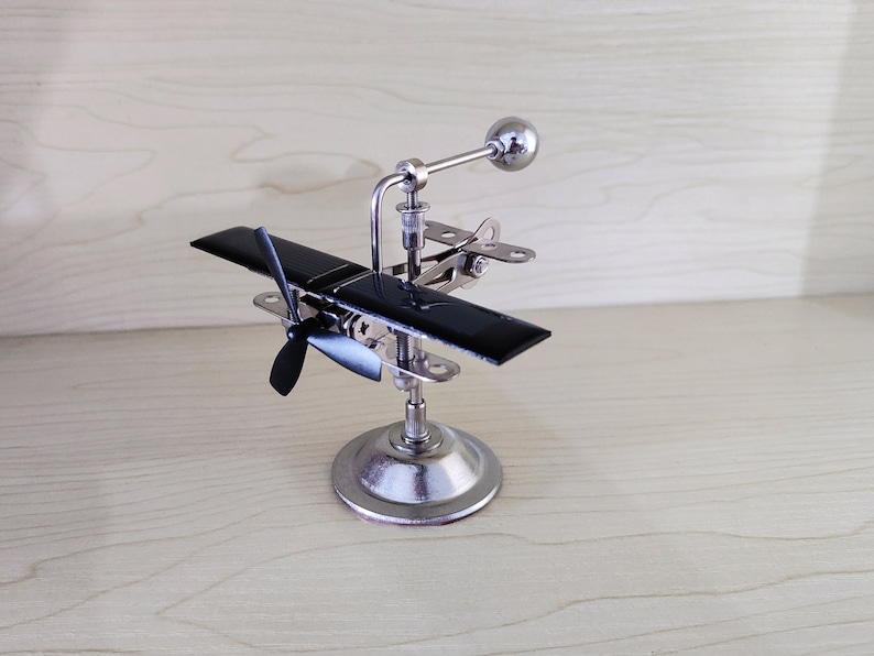 Solar Plane Kinetic Balance Toy: Metal Mechanical Art Desktop Decor ...