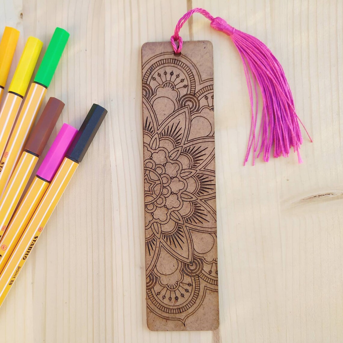Mandala signet en bois à colorier. Une idée artisanale | Etsy France