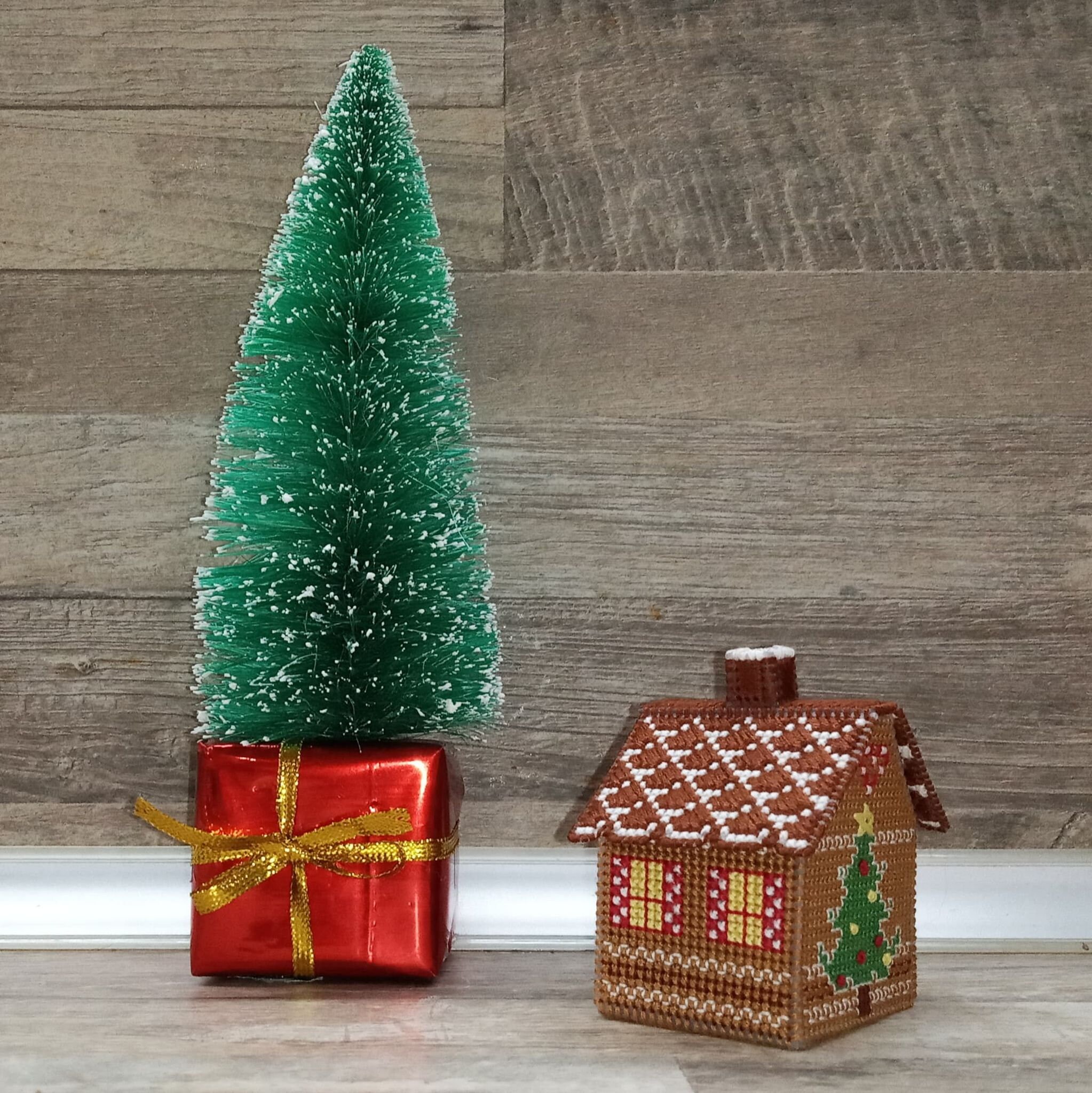 Gingerbread House Shaped Box PDF Pattern, Plastic Canvas Christmas ...