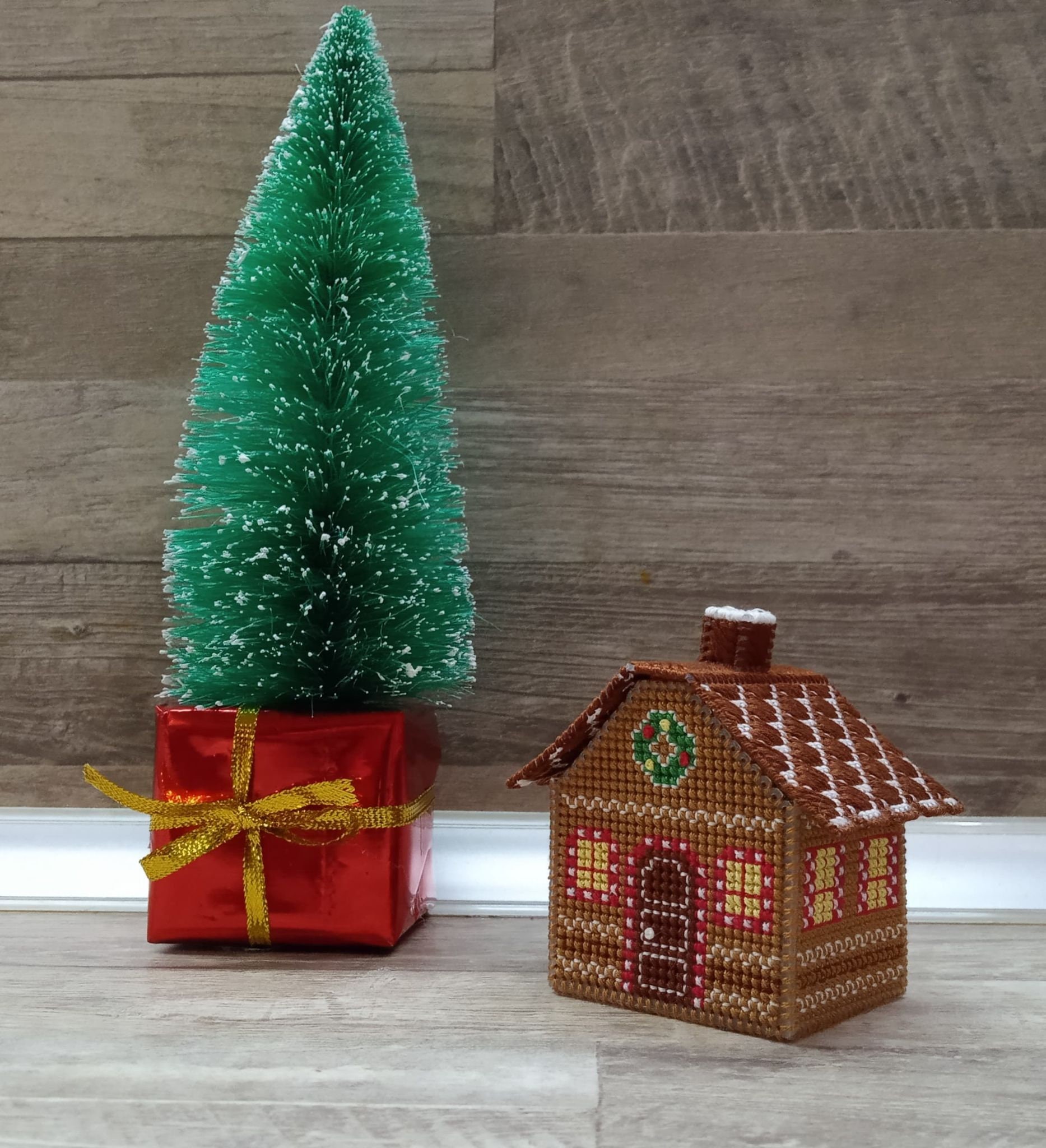 Gingerbread House Shaped Box PDF Pattern, Plastic Canvas Christmas ...