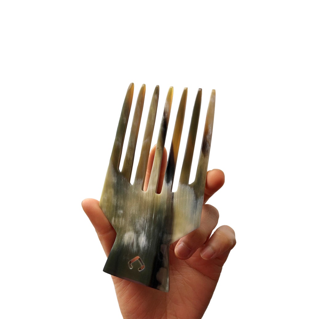 Pointy Afro Comb. Long Tooth Hairdressing Pick. Curly Hair Brush ...