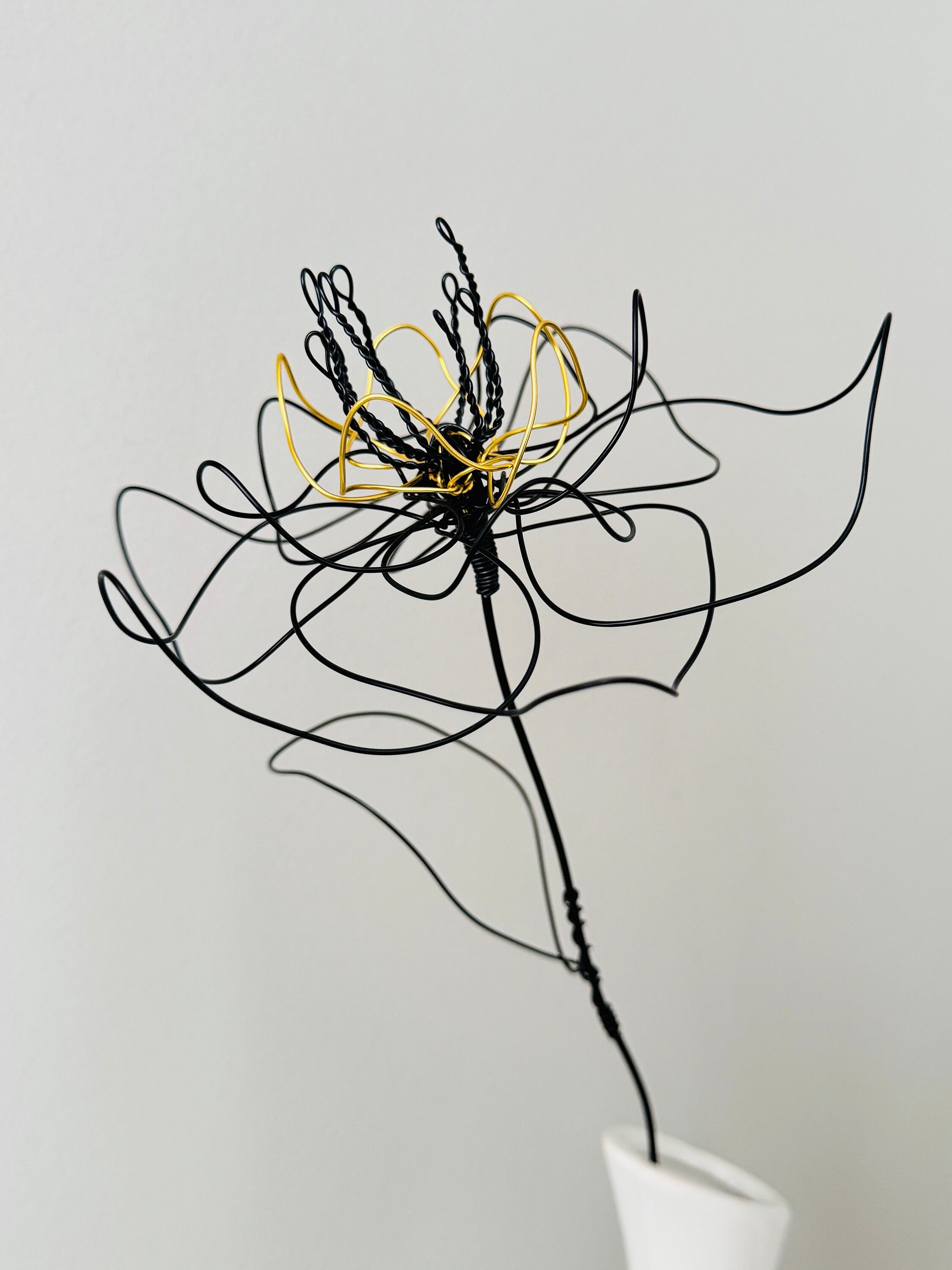 Black Gold Wire Flower / Wire Art / Flower Thing / Flower Arrangement ...