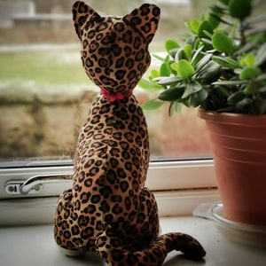 Sitting Cat Sewing Pattern and Tutorial Pdf - Etsy