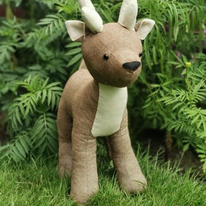 Dashing Deer Sewing Pattern and Tutorial Digital Pdf Pattern - Etsy