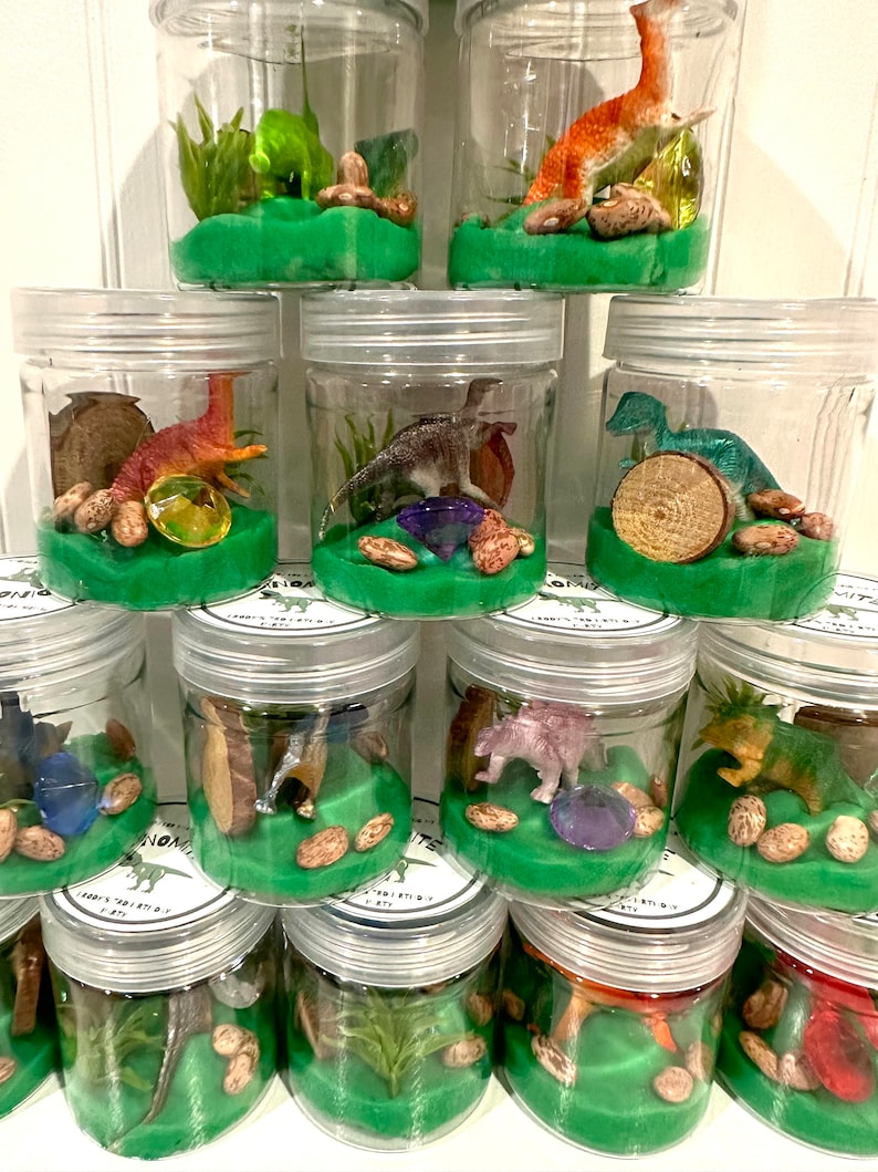 Dinosaur Playdough Jar Party Favor - Etsy