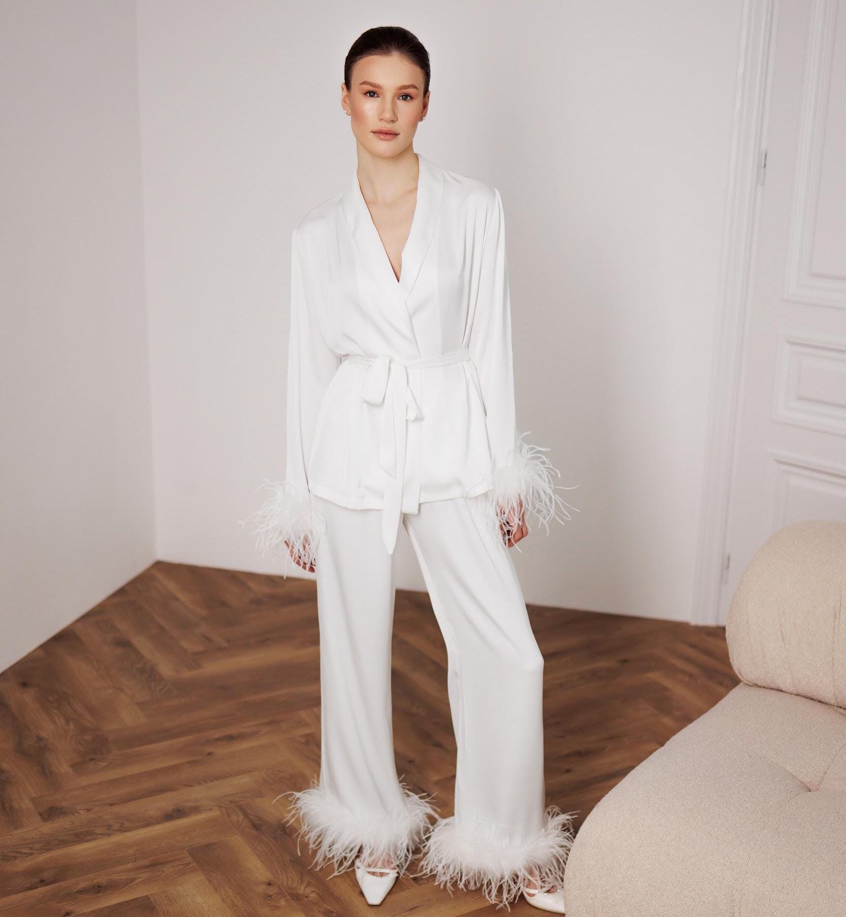 Bride Pajamas With Feathers, Bride Pajamas Getting Ready, Bridal ...