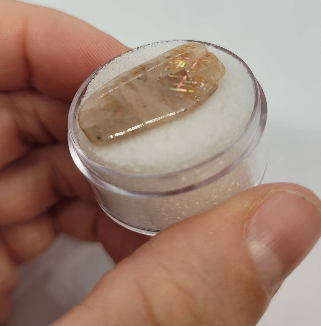 The Alien Stone Rainbow Lattice Sunstone From Australia Sunstone Polish ...