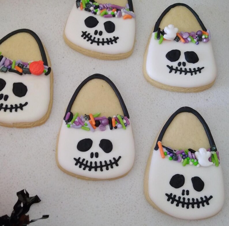 Halloween Bucket Cookies Trick or Treat Party Sugar Cookies - Etsy