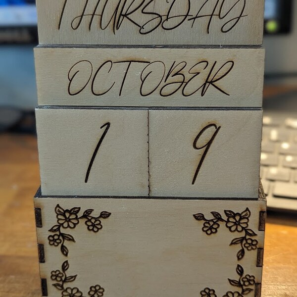 Desk Calendar - Etsy