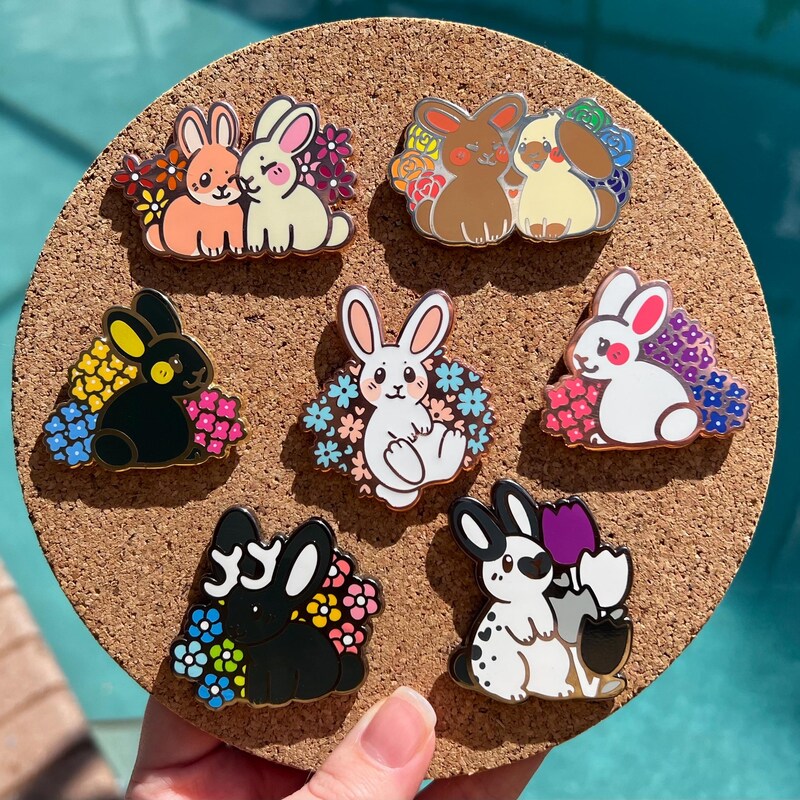 Bunny Enamel Pin - Etsy