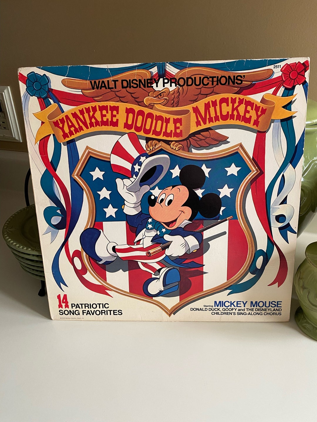 Walt Disney's Official Yankee Doodle Mickey Patriotic Songs Vinyl ...