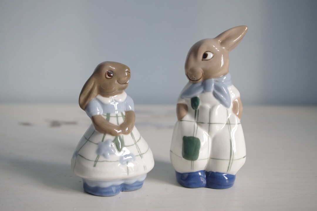 Royal Dux Elly Strobach Konig Czechoslovakia Pair of Rabbits Antique ...