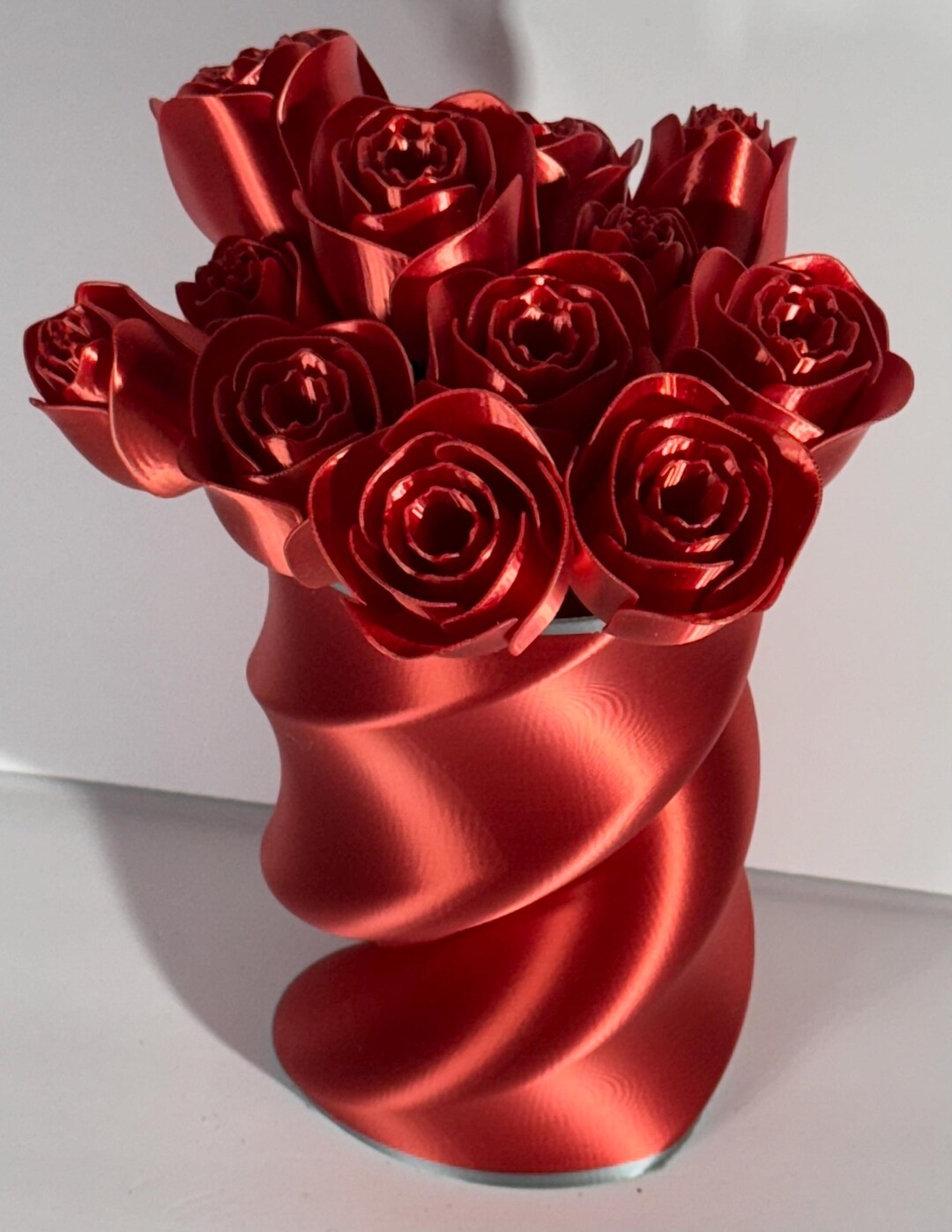Tall Heart Shaped Twisted Vase With Dozen Roses for Valentines Mother’s ...