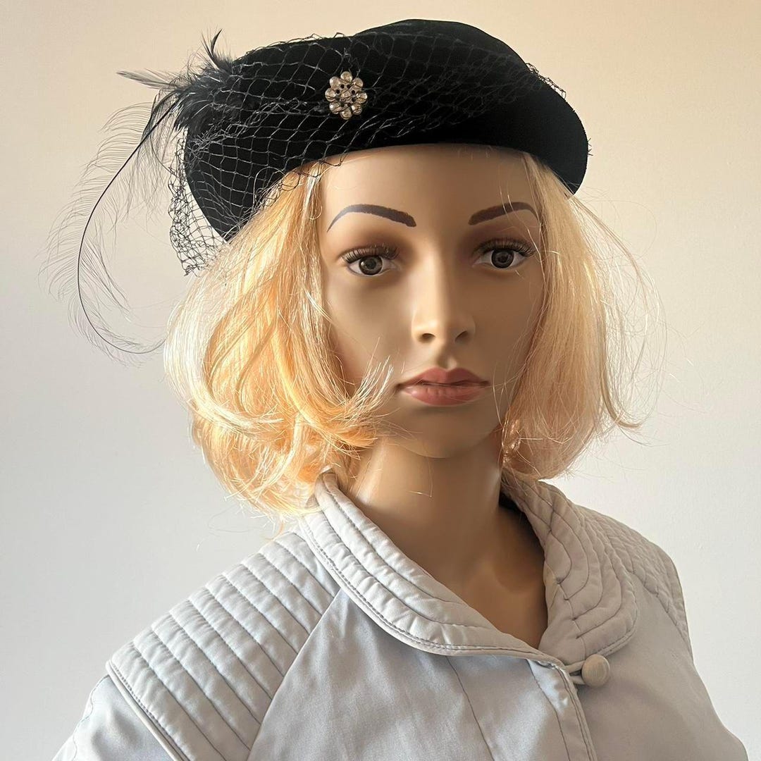 Vintage Black Velvet Feather Tilt Hat Mesh Netting Hat Womens 40s 50s ...
