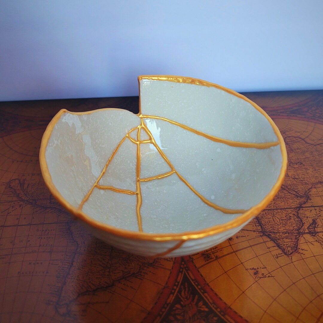 8 Break Kintsugi Bowl. One of a Kind Cat- Kintsugi- White With Gold ...