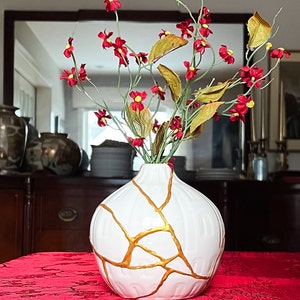White Kintsugi Vase - Home Decor -gold Repair - Artificial Flowers ...