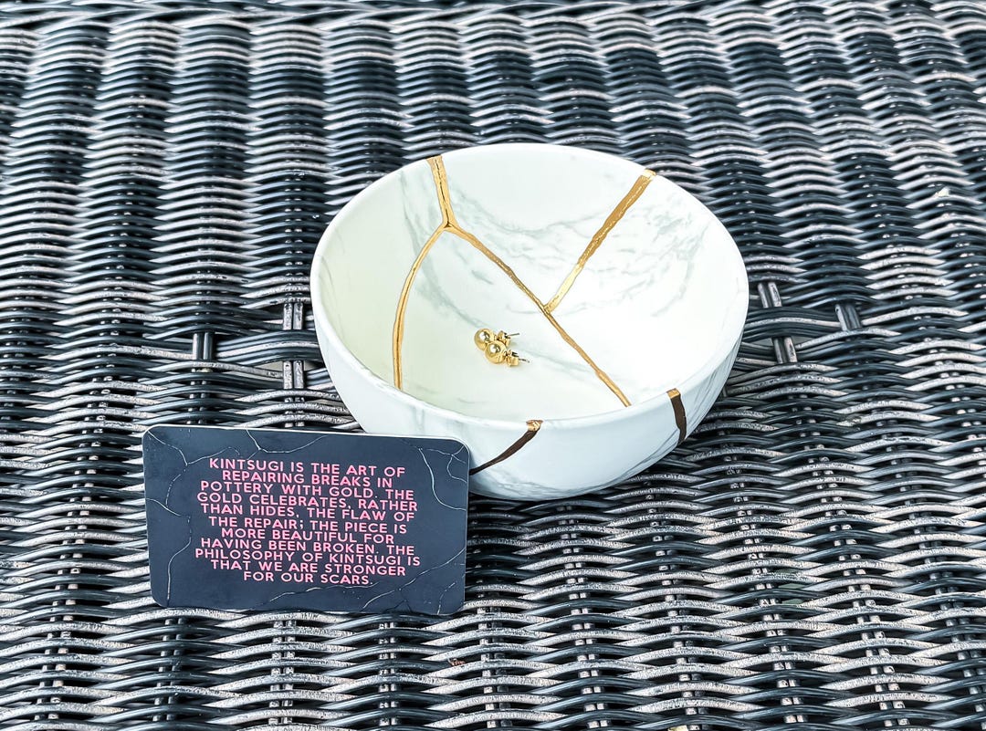 White Marble Kintsugi Bowl With Kintsugi Info Card Real Kintsugi Kintsugi Jewelry Holder ...