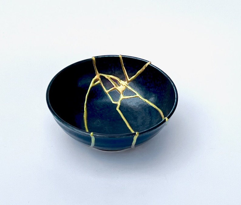 Midnight Blue Kintsugi Bowl 10 Breaks Kintsugi Jewelry - Etsy