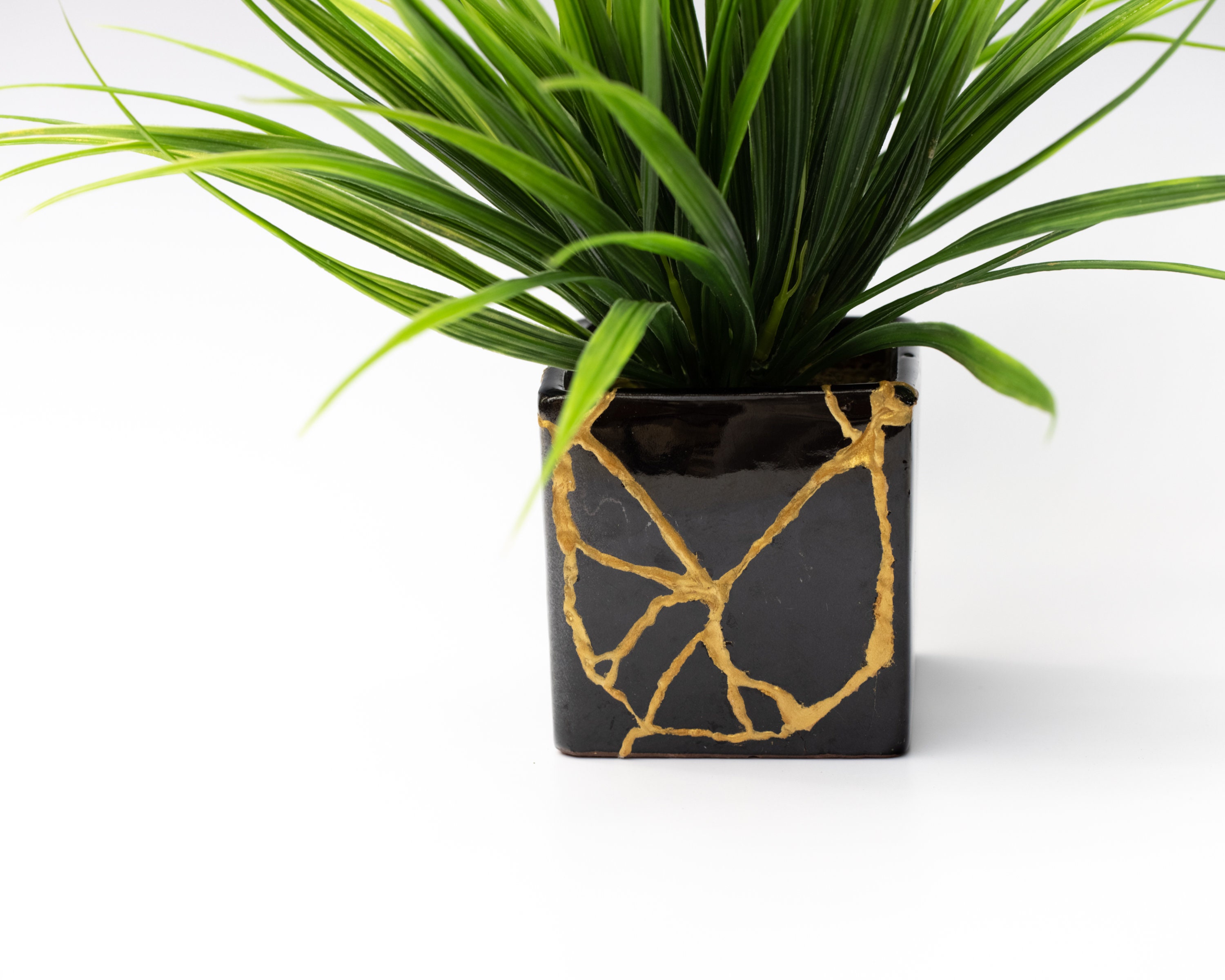 Kintsugi Planter W/ Artificial Plant Black With Gold Repair | Etsy