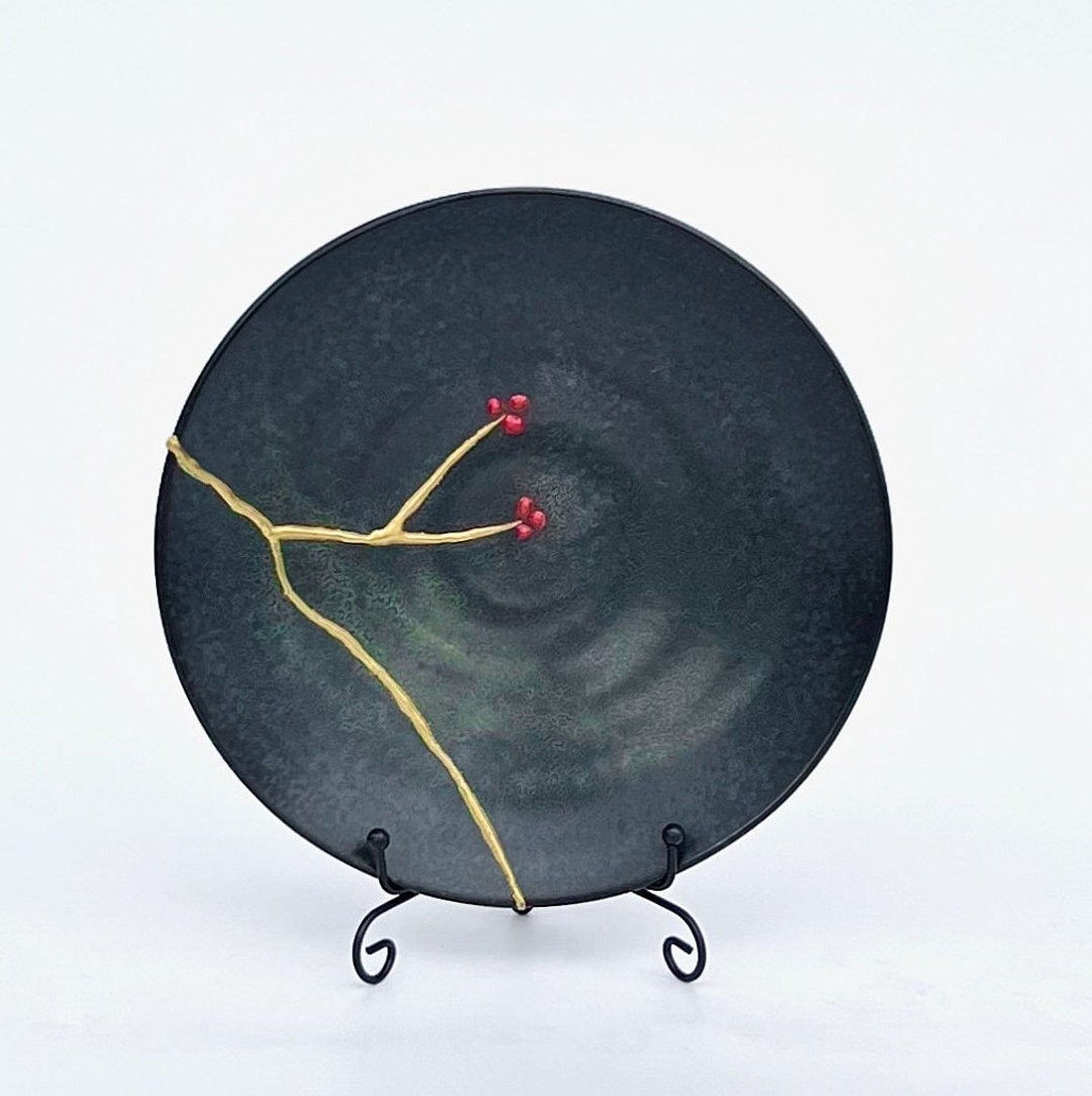 Kintsugi Plate W/ Red Berries - Home Decor - Kintsugi Bowls Kintsugi ...