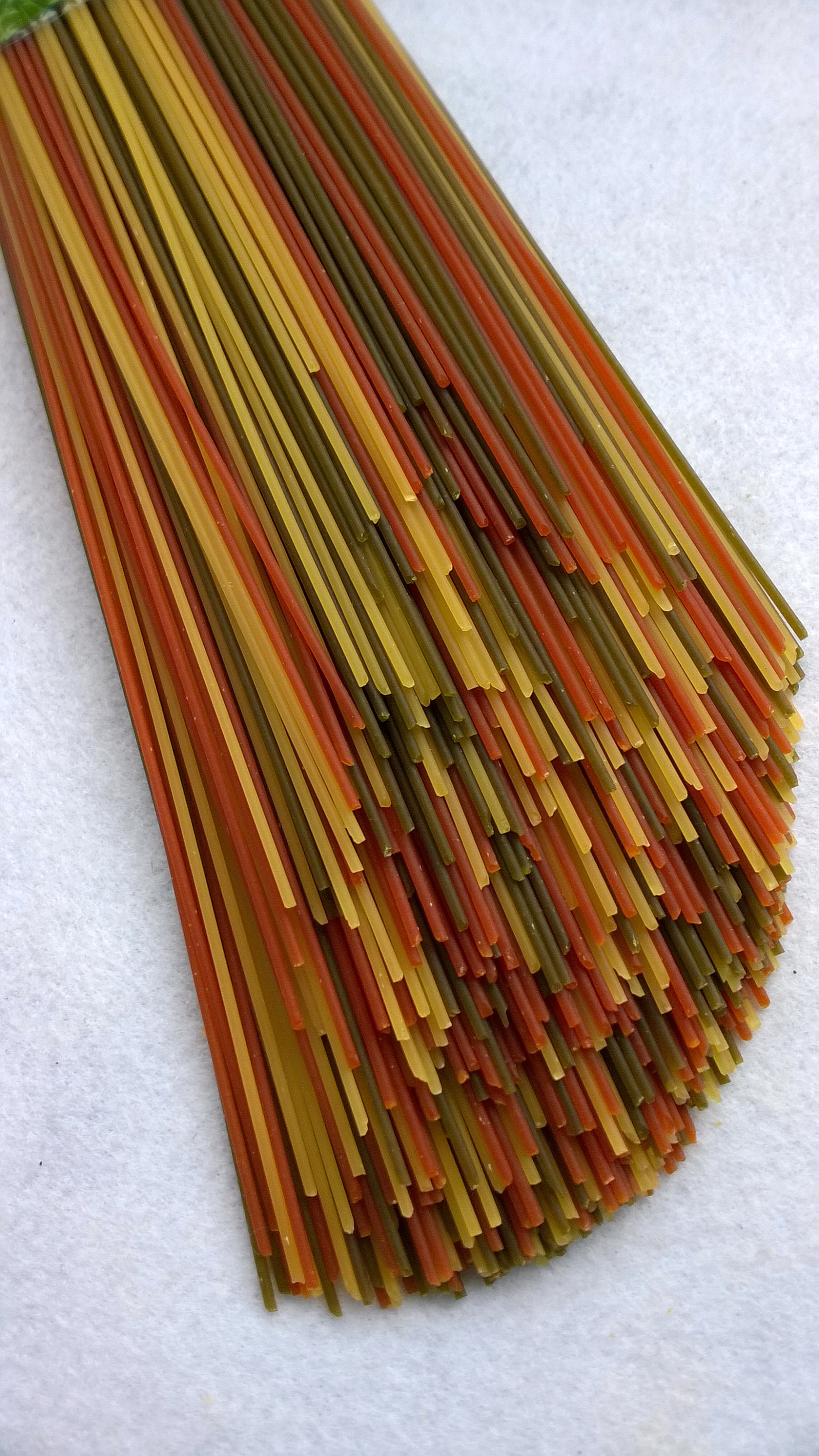 Organic Zoo Pasta, Tomato and Spinach , SPAGHETTI Coloured Pasta, ZOO ...