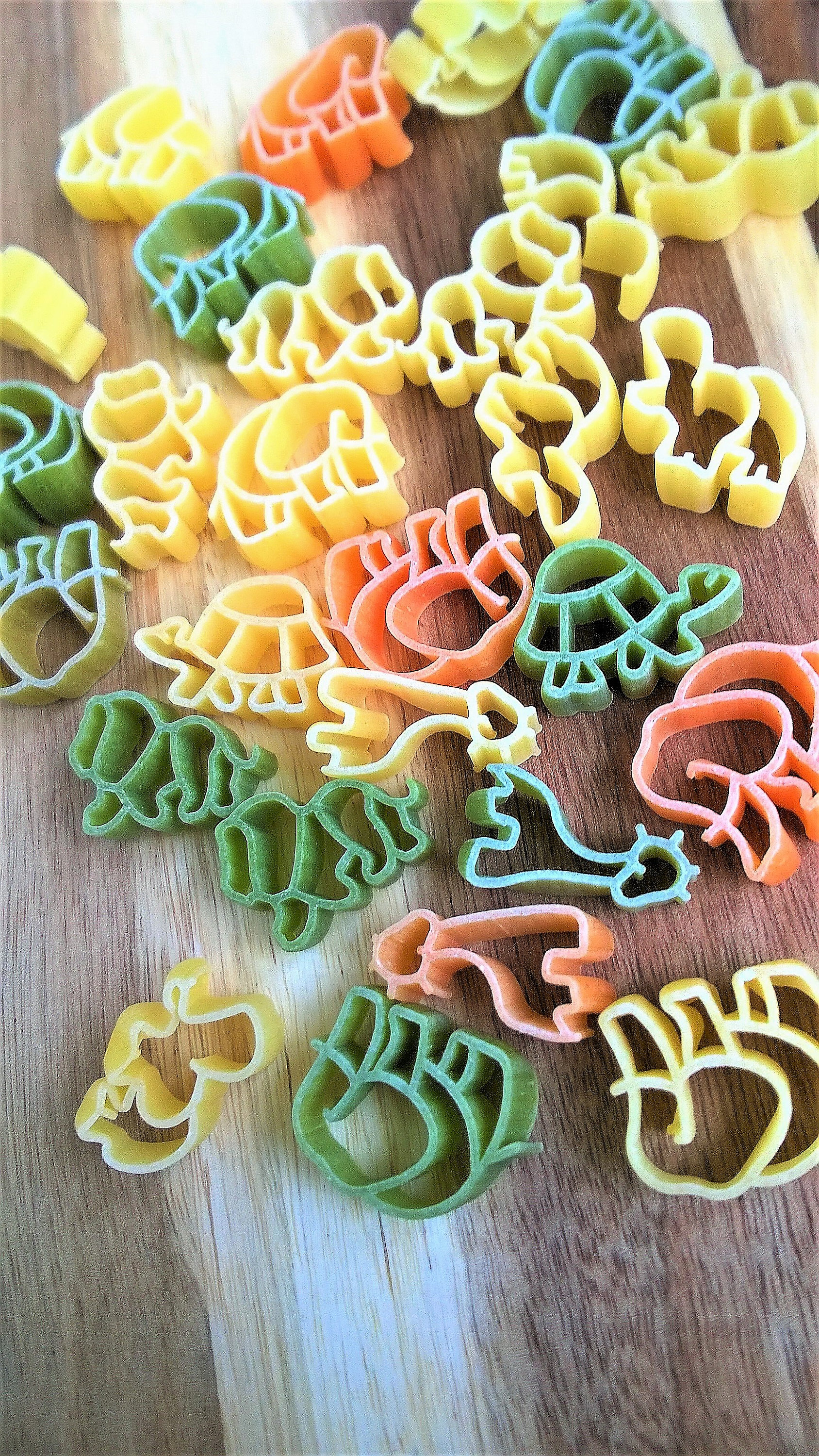 Organic Zoo Pasta, Tomato and Spinach , SPAGHETTI Coloured Pasta, ZOO ...