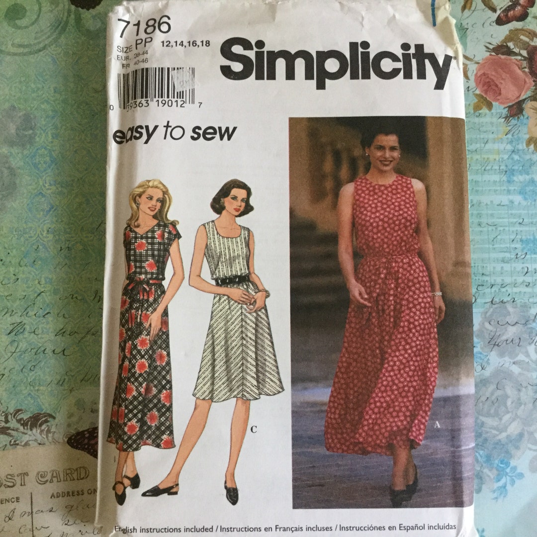 Simplicity 7186 Sewing Patterns. Vintage Uncut Misses Petite Dresses ...
