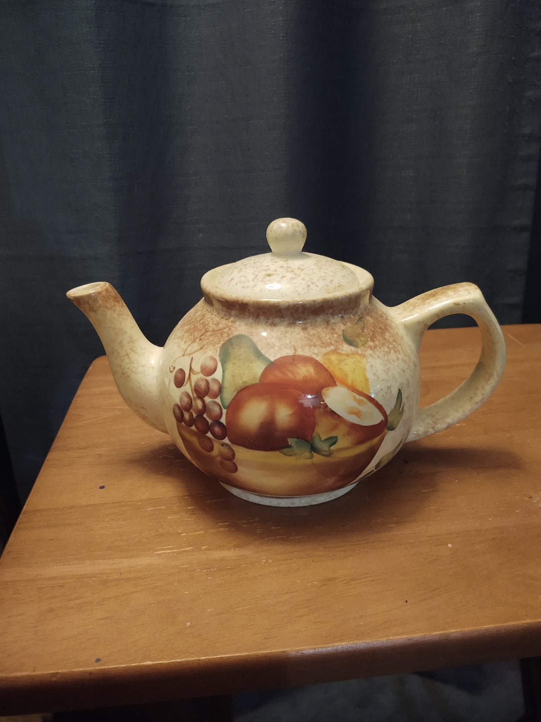 Vintage Nantucket Ceramic Teapot - Ivory With Red Speckled Pattern With ...