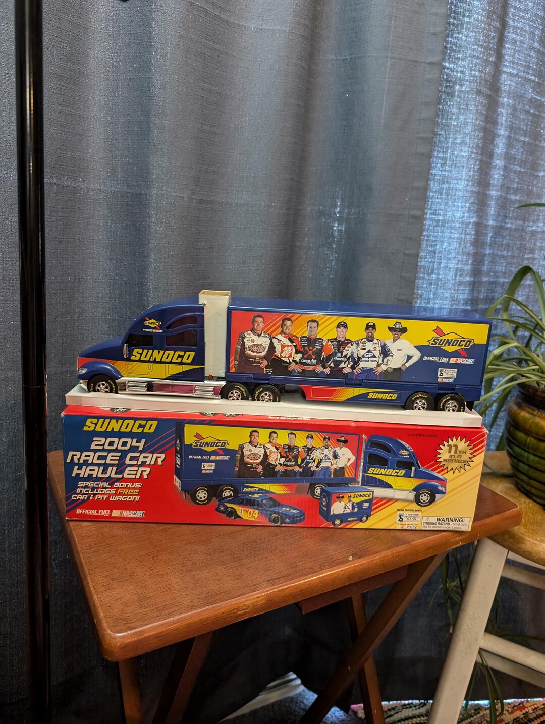 2004 Sunoco Race Car Hauler With Race Car and Pit Wagon - NASCAR ...