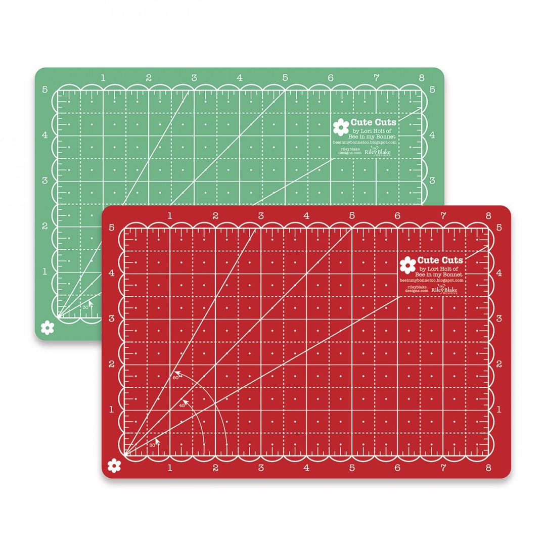 Cute Cuts Cutting Mat 5in X 8in by Lori Holt for Riley Blake Designs - Etsy