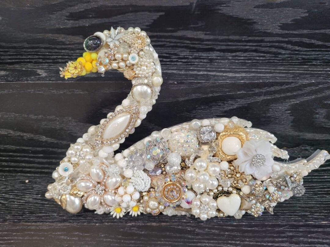 White Swan Jewelry Art, Swan Wall Decor, Vintage Jewelry Home Decor ...