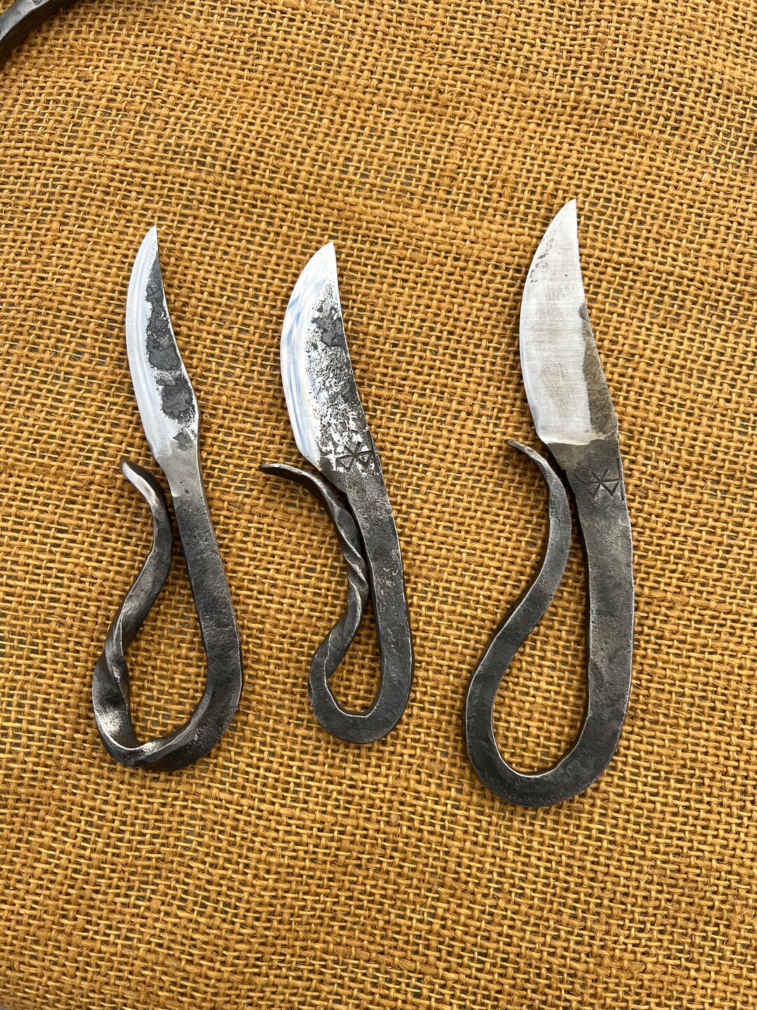 Custom Squirrel Tail Knives - Etsy