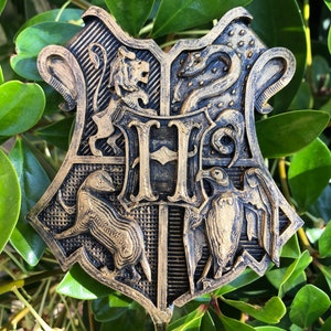 NEW Wizard House Plaque Crest Crests Sign Wall Art Home Decor Gift ...