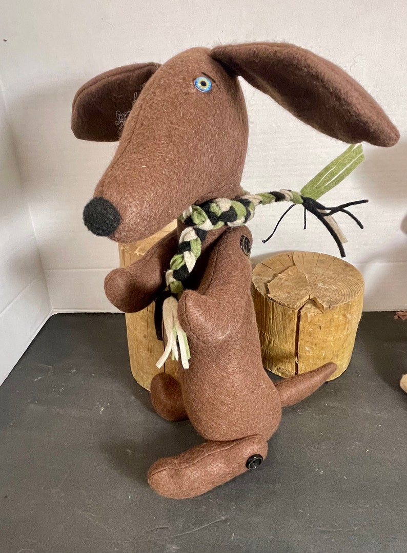 Dashing Dachshunds – the Playful Weiner Dogs Felt Sewing Pattern ...