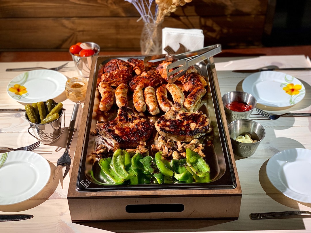 Engraved BBQ Board: Wooden Meat Serving Tray With Warmer - Etsy