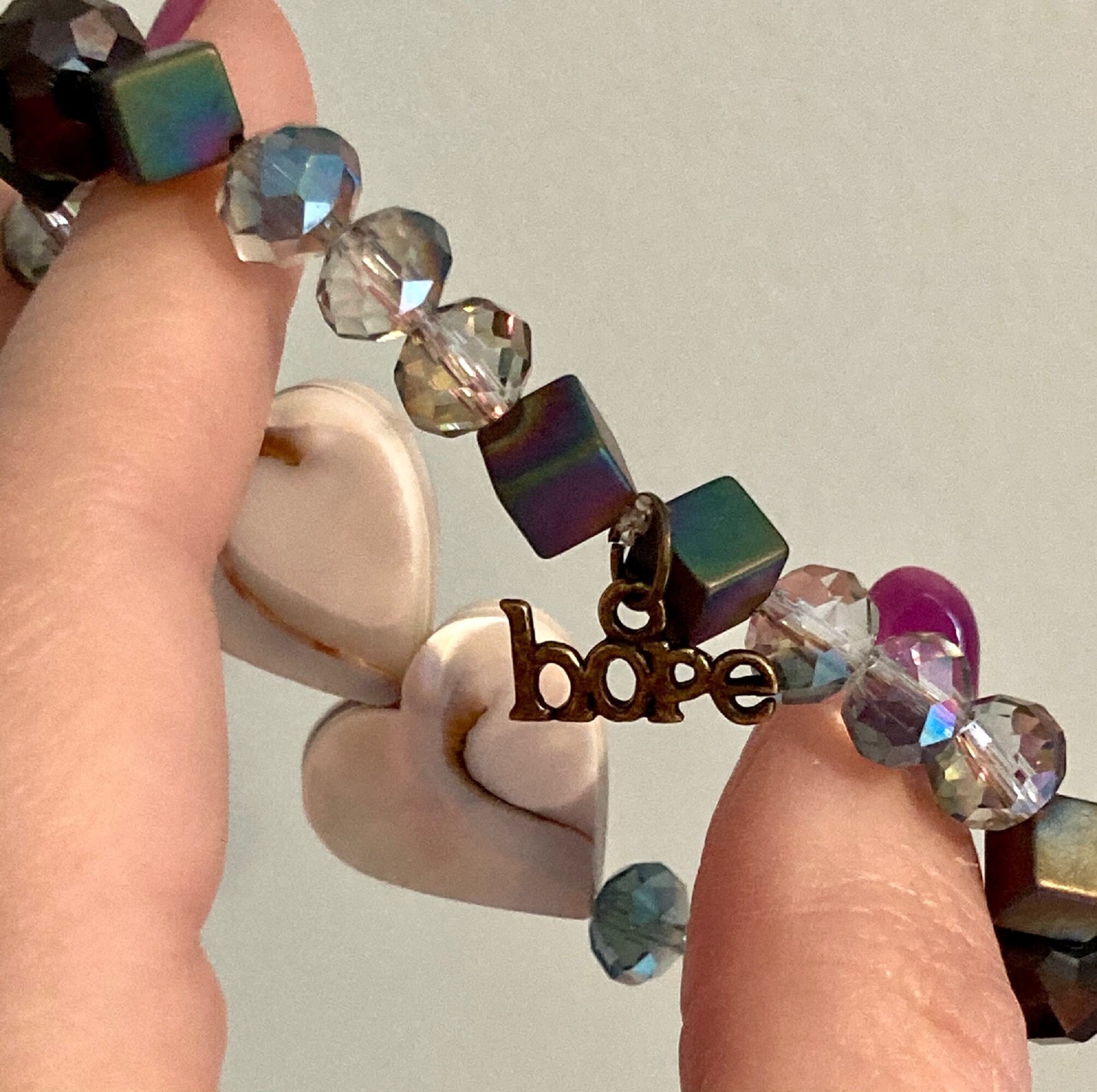 Gemstone Bracelet - Crystal / Nautilus Shell/Abalone / Hematite Healing ...